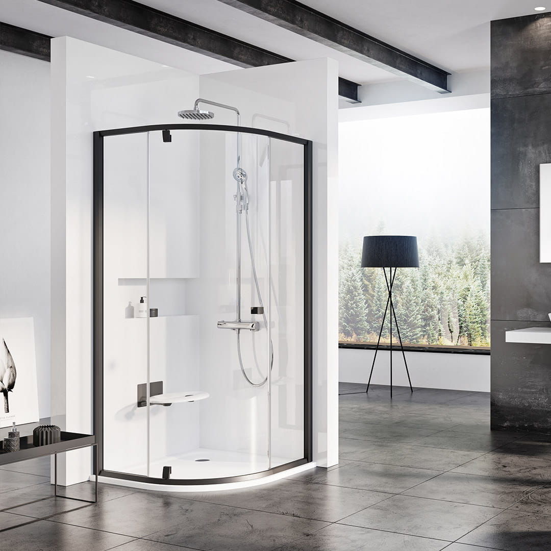 RAVAK kouty oblékl do černé